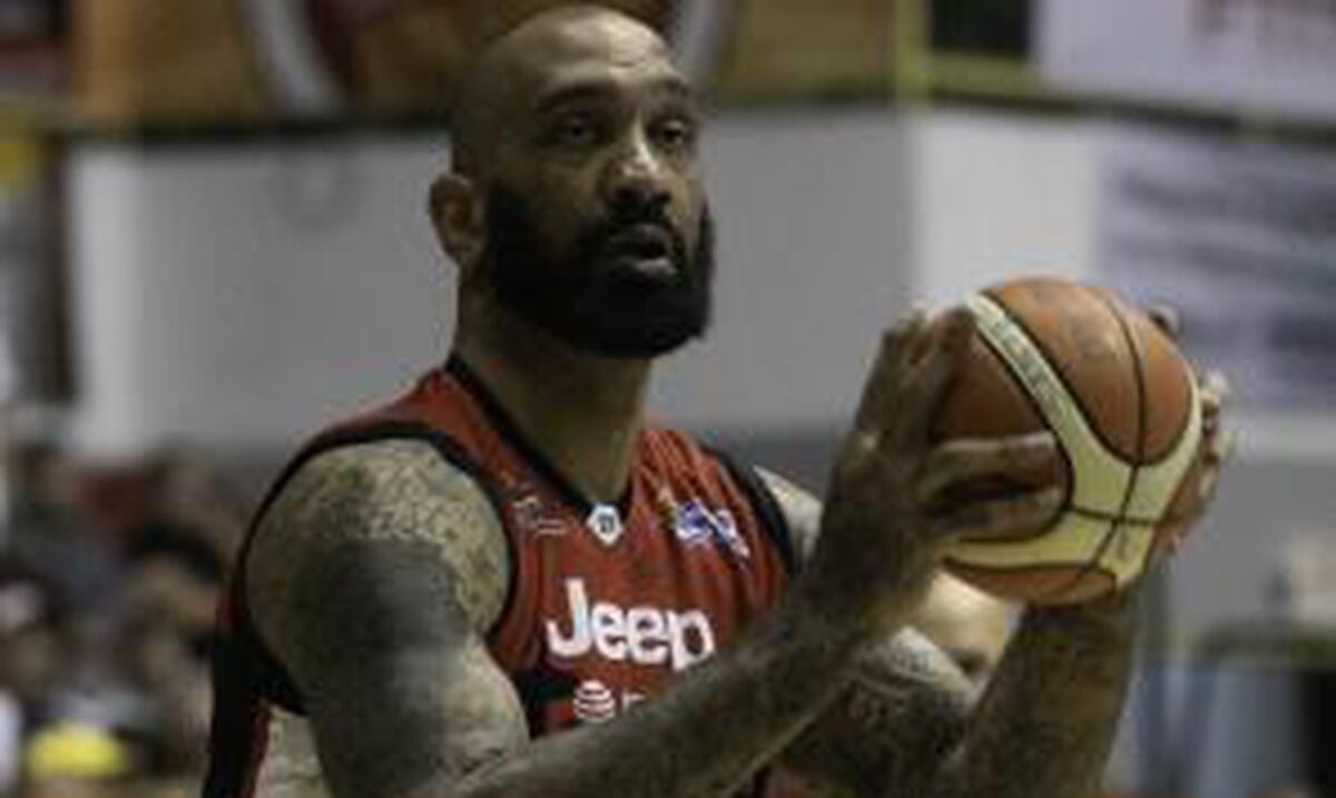 Peter John abre muchos ojos - Primera Hora