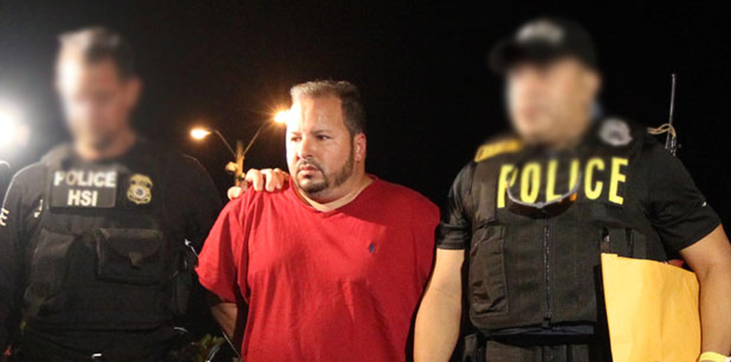 Operativo del ICE en varios puntos de la Isla - Primera Hora