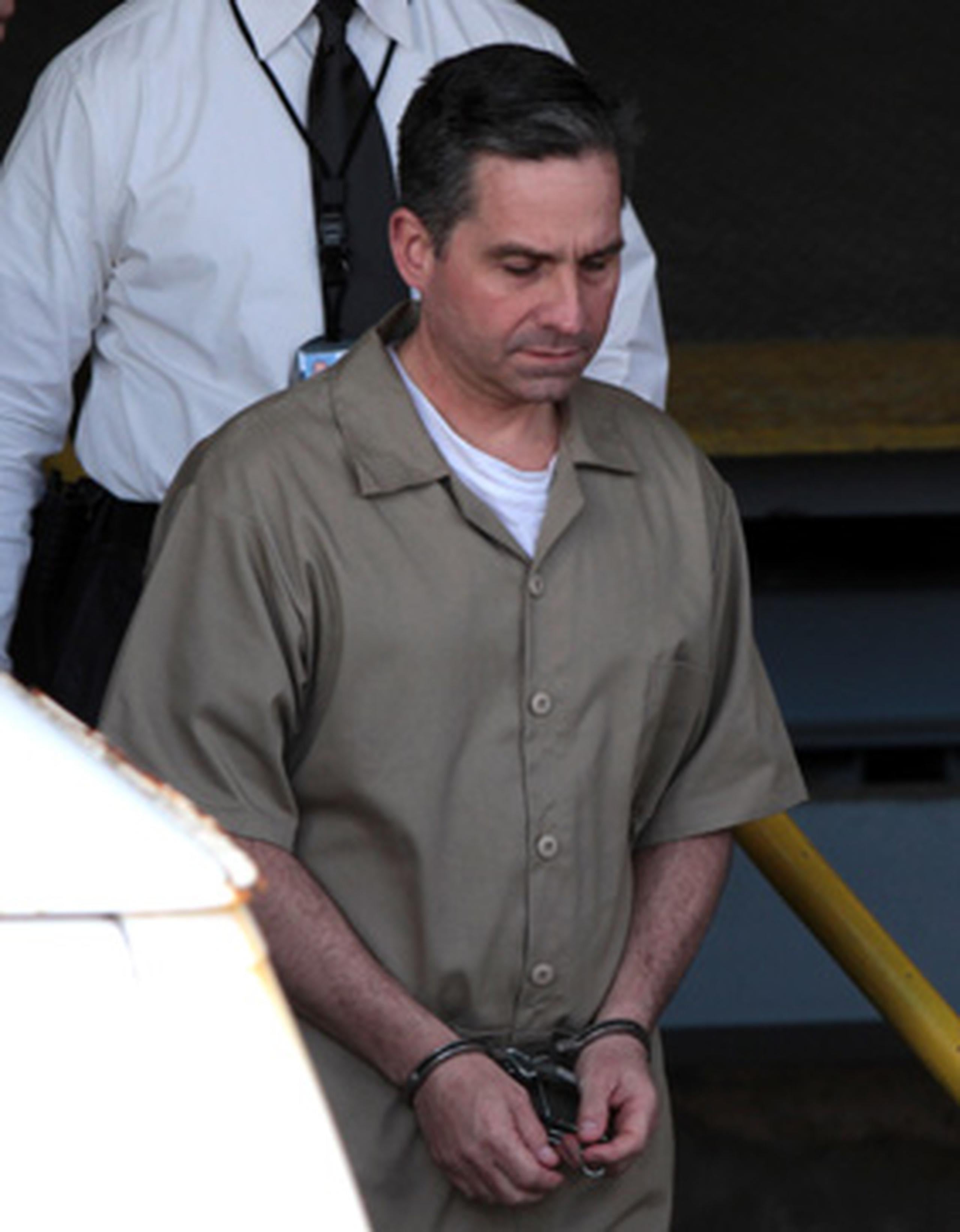 Revocan la fianza a Jorge De Castro Font - Primera Hora