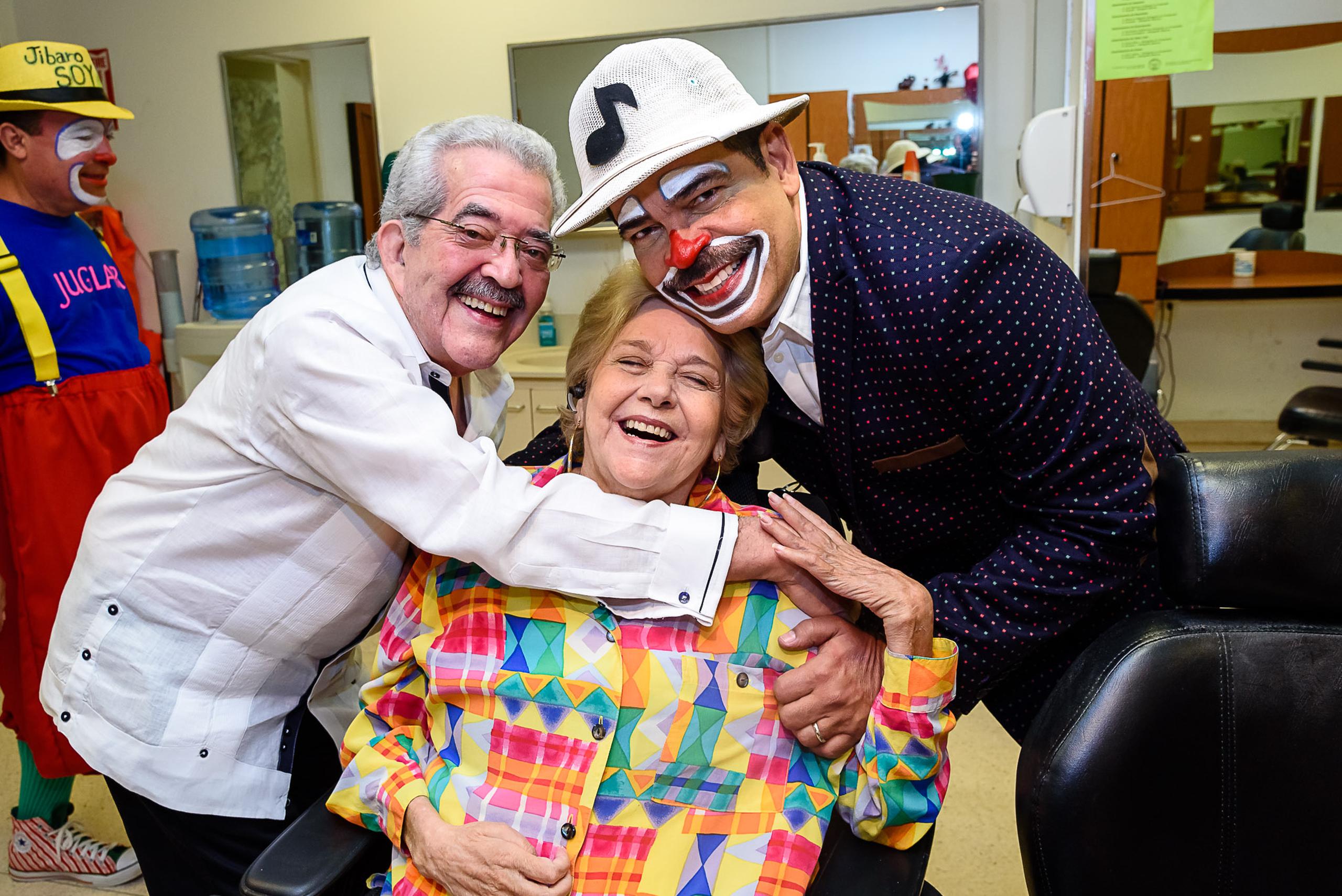 Sandra Zaiter celebra 50 años de trayectoria - Primera Hora
