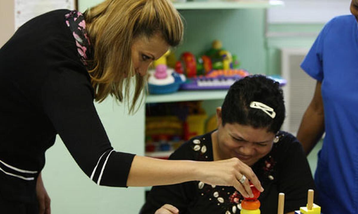 Fundación Modesto Gotay recibe ayuda y apoyo de la Primera dama ...