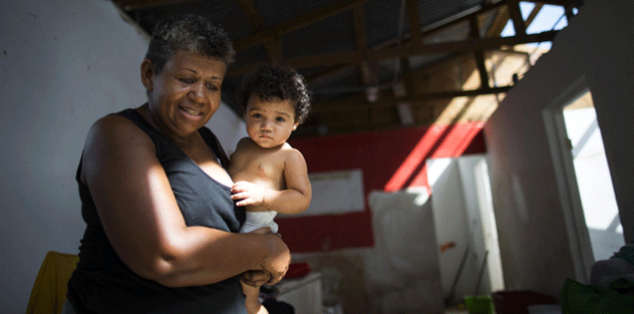Dura realidad en Playita Cortada e Islote - Primera Hora