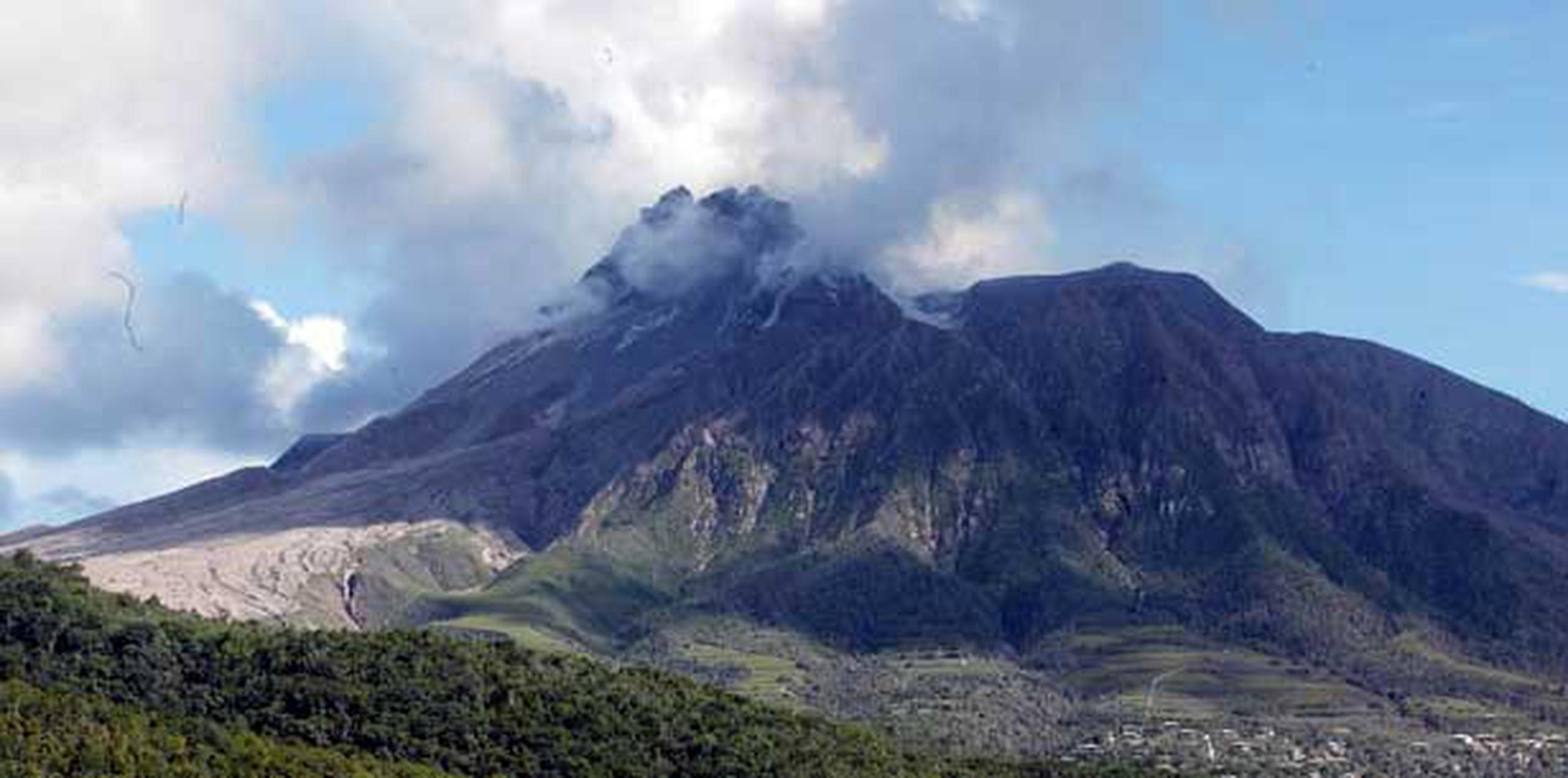Puerto Rico no tiene volcanes, pero nos llega ceniza - Primera Hora