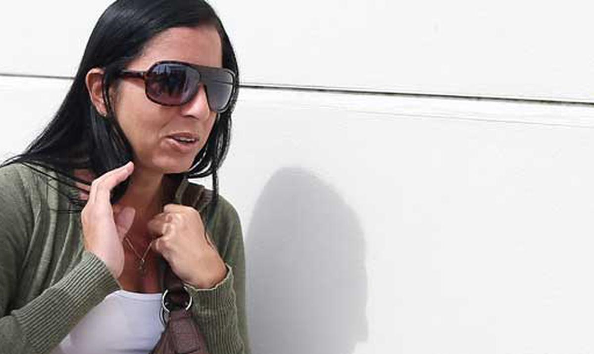 Ana Cacho confía en ver pronto a sus hijas - Primera Hora