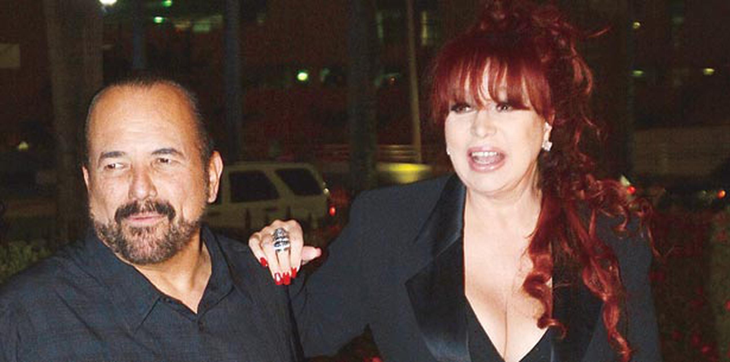 Iris Chacón tendrá estatua y calle - Primera Hora