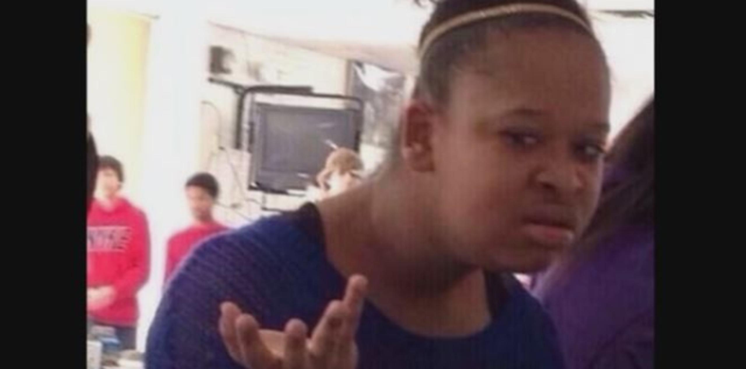 La increíble transformación de la joven del meme - Primera Hora