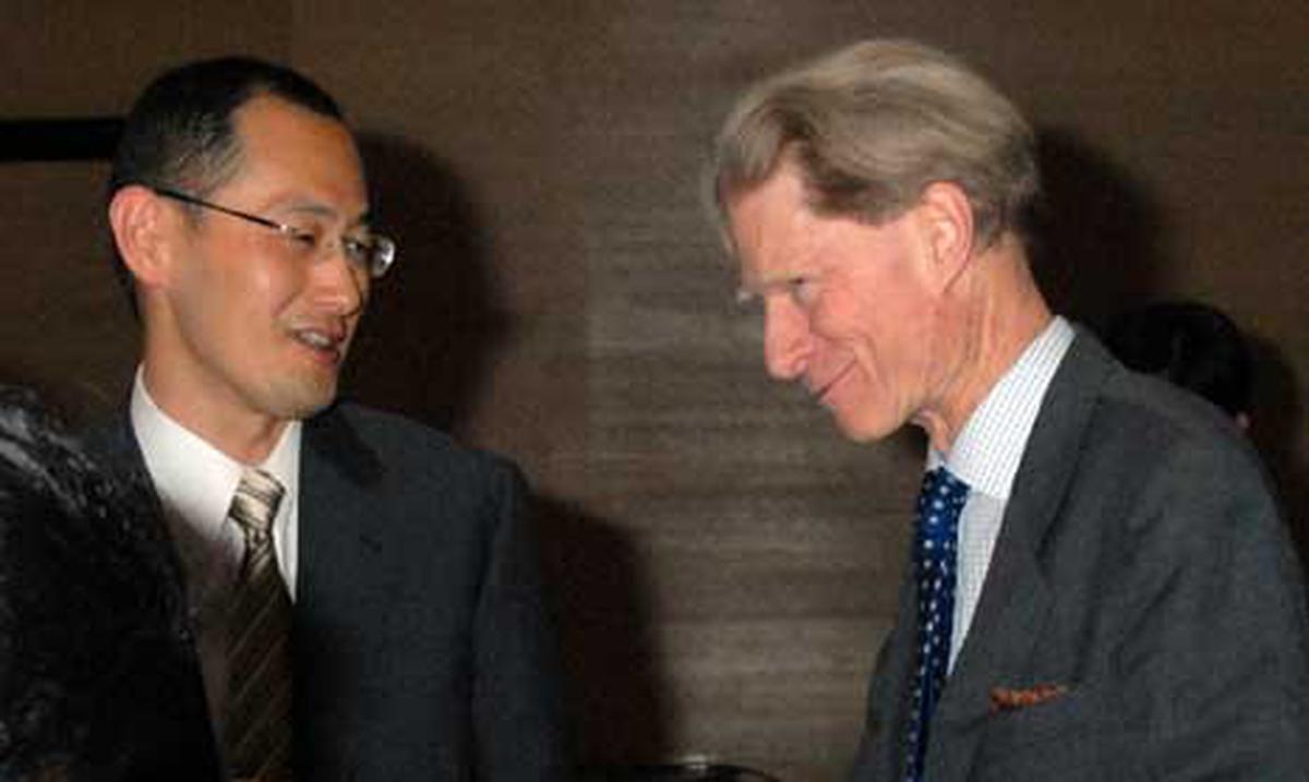 Científicos John Gurdon y Shinya Yamanaka ganan Nobel de Medicina ...