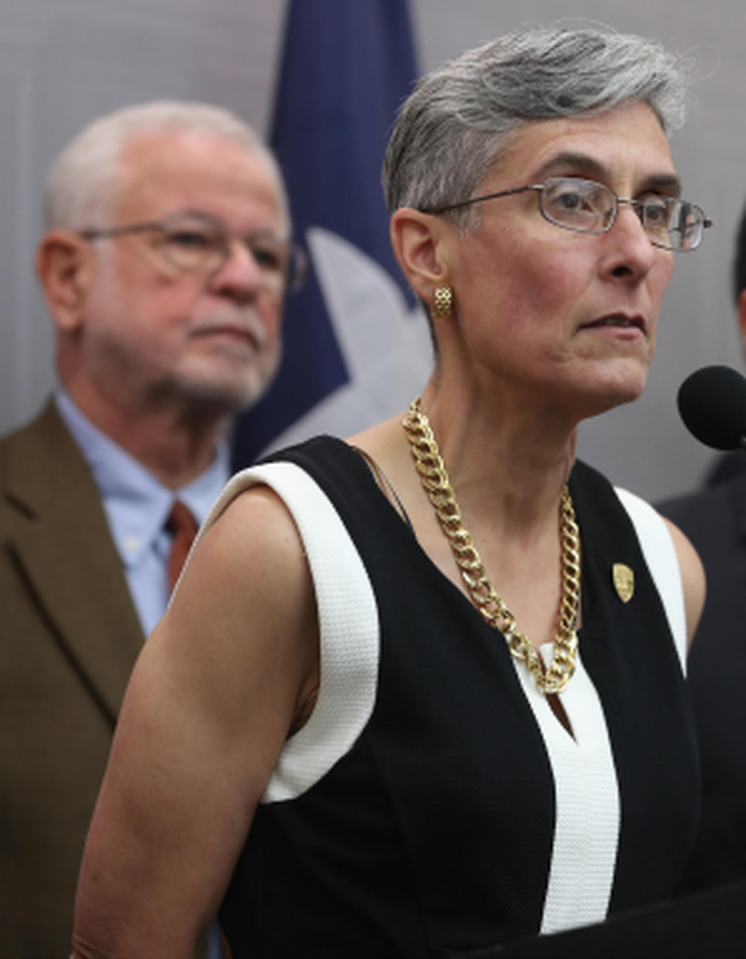 Le echan la culpa a Comisionada por crisis de ausentismo en la Policía ...