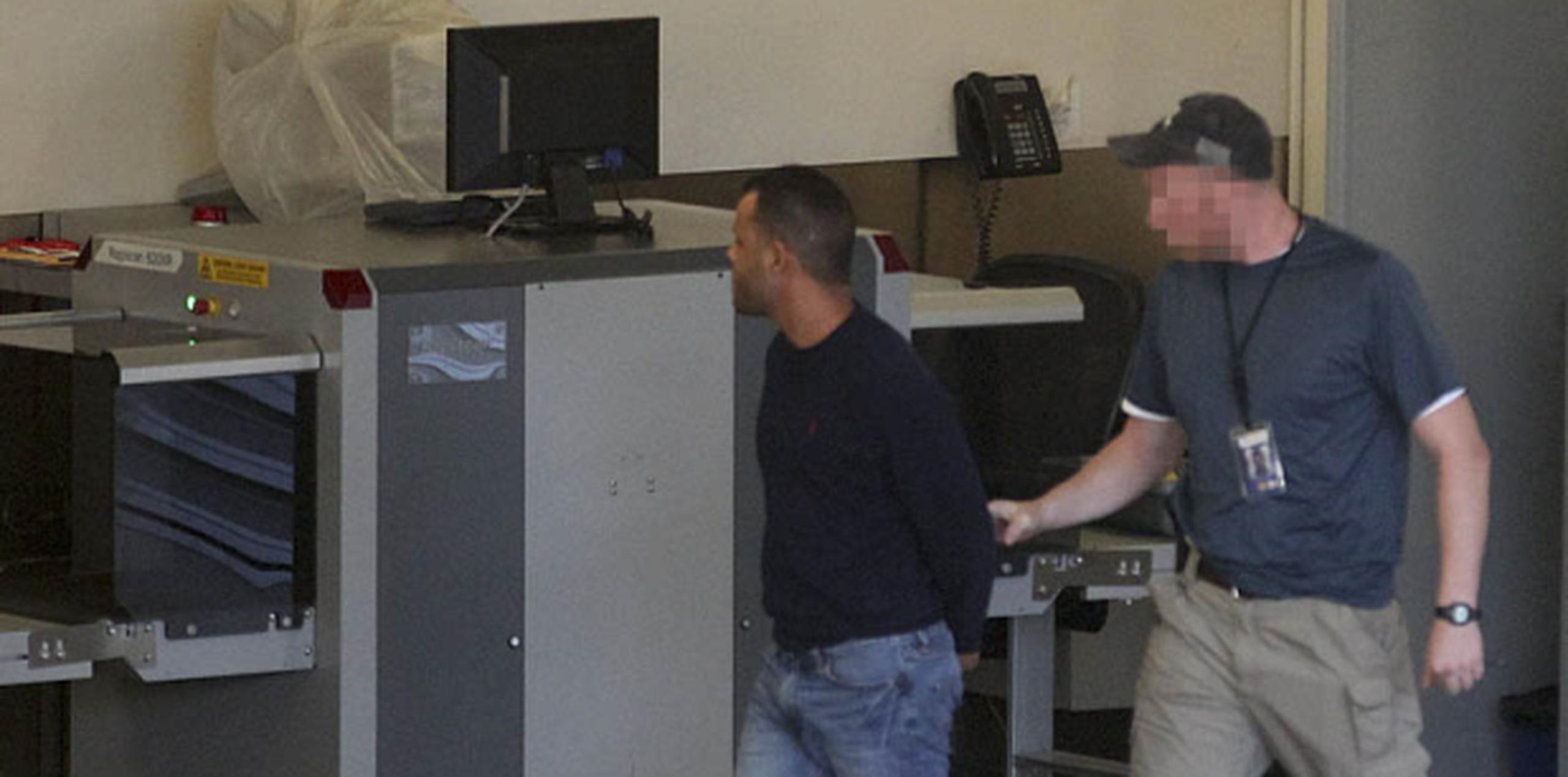 Jefe del FBI dijo que no entrará "en polémicas con el gobernador ...