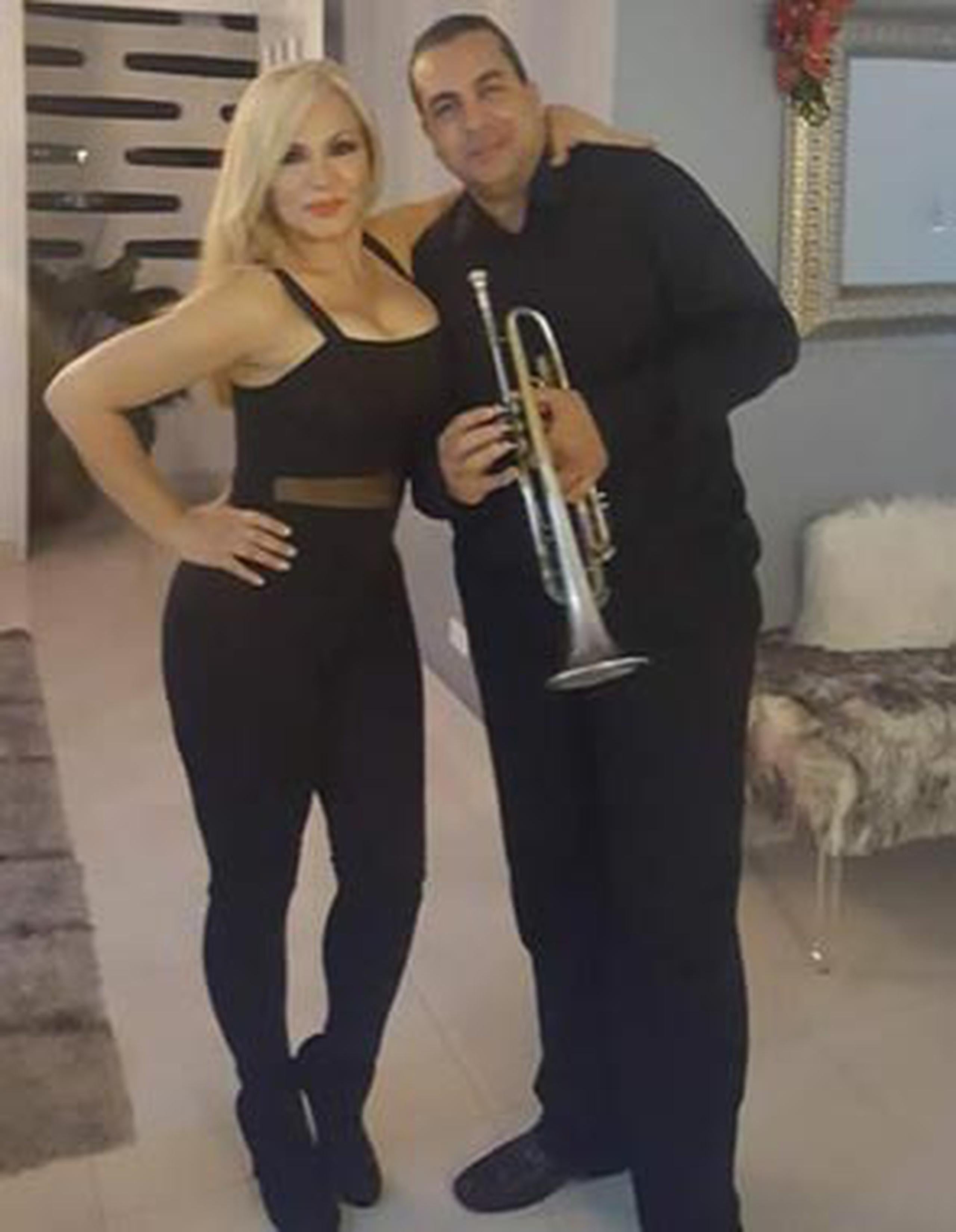 Lourdes Chacón se quiere casar - Primera Hora