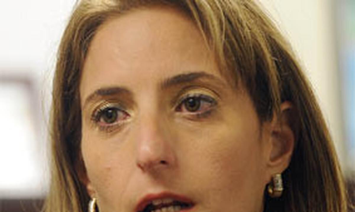 Fuego deja pérdidas de $60,000 en residencia de Mari Batista - Primera Hora