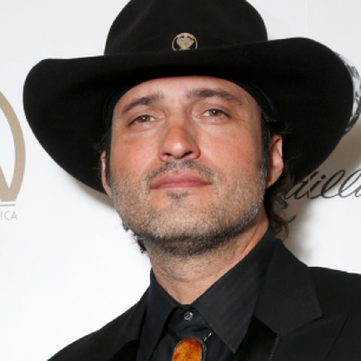 Univisión anuncia sociedad con Robert Rodríguez - Primera Hora