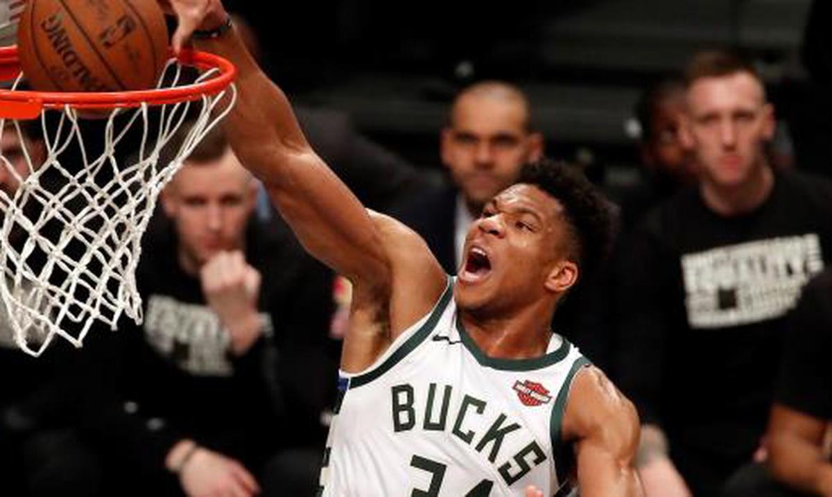 Antetokounmpo Mete 33 Puntos Y Los Bucks Vencen A Los Cavaliers