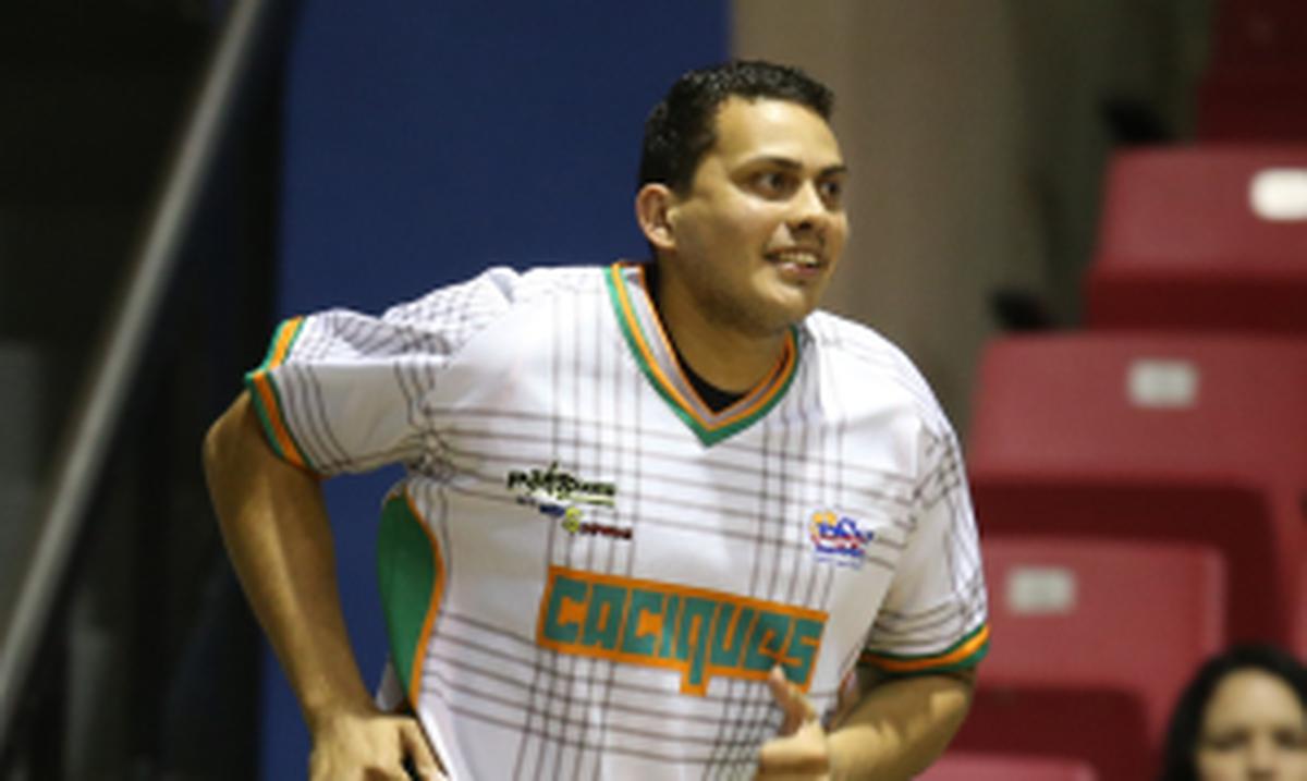 Alex Galindo quiere sonreir en Bayamón - Primera Hora