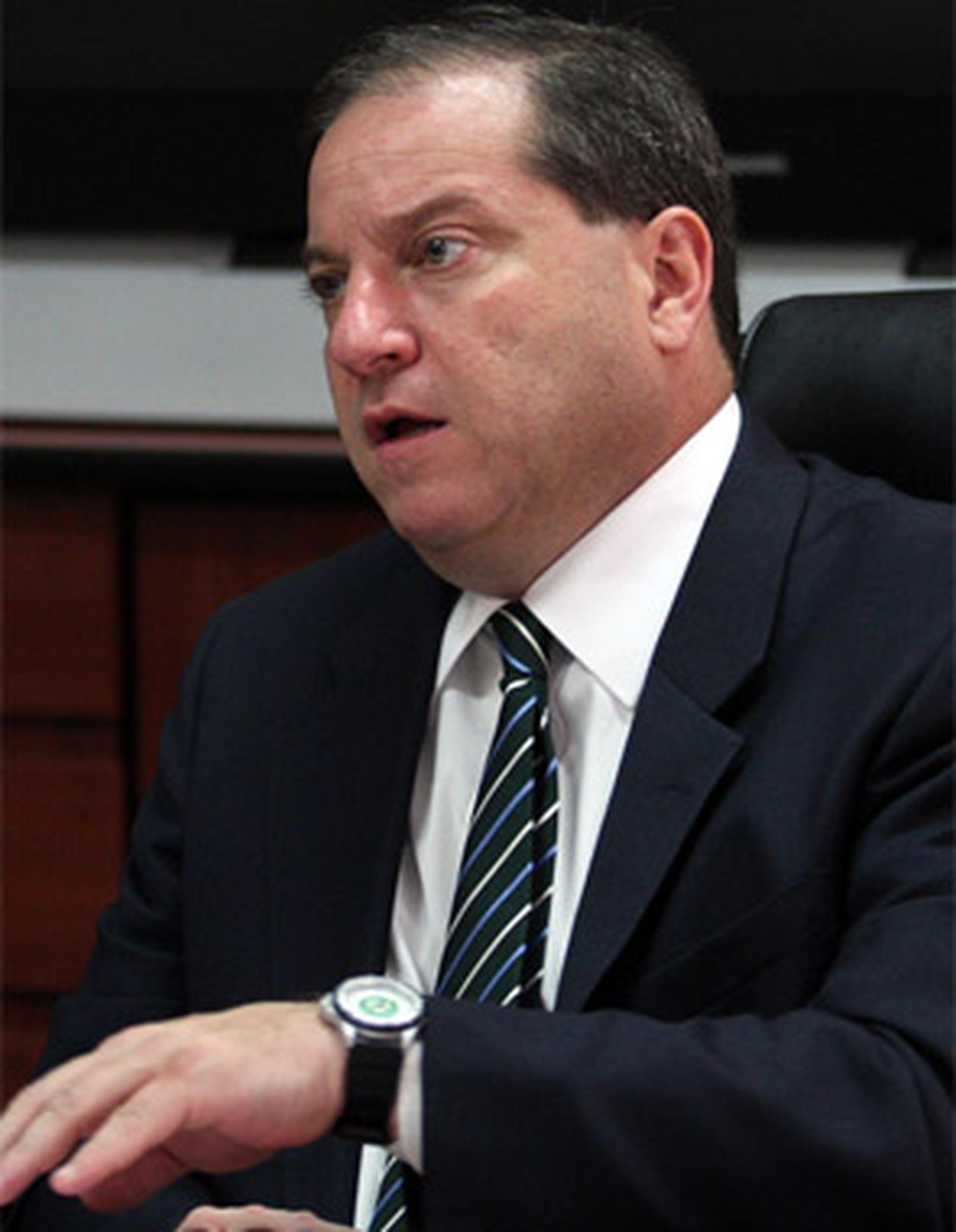 Colberg emplaza a Pierluisi sobre pesquisa a presupuestos locales ...