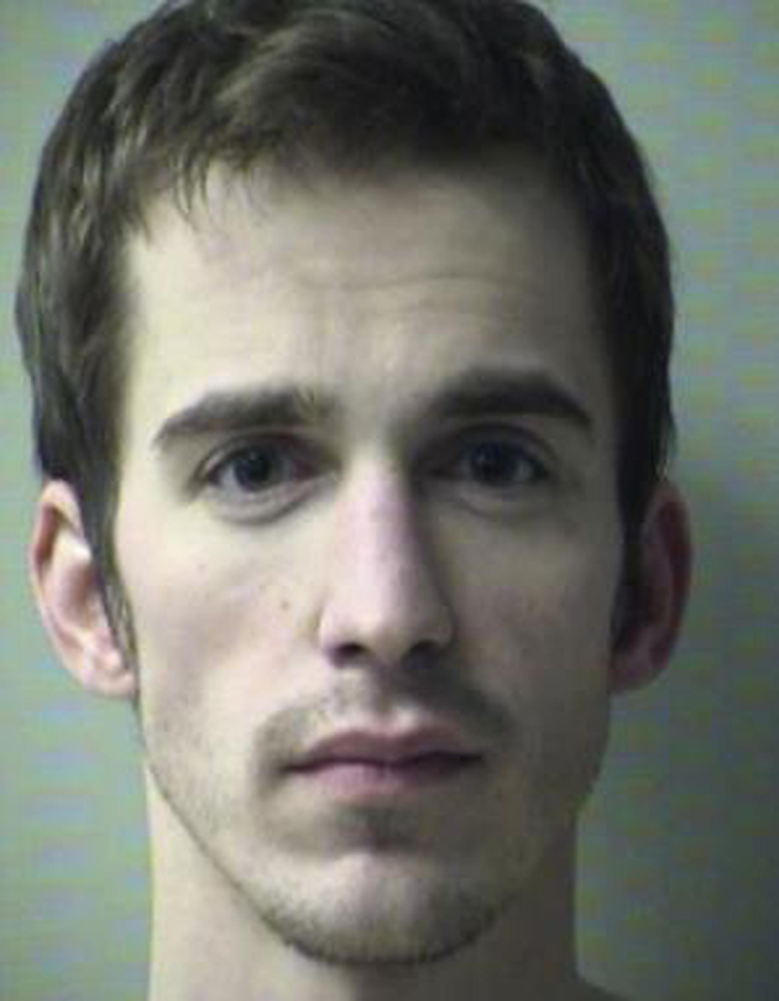 Exmarine confiesa que mató a sus padres y perros en Florida - Primera Hora