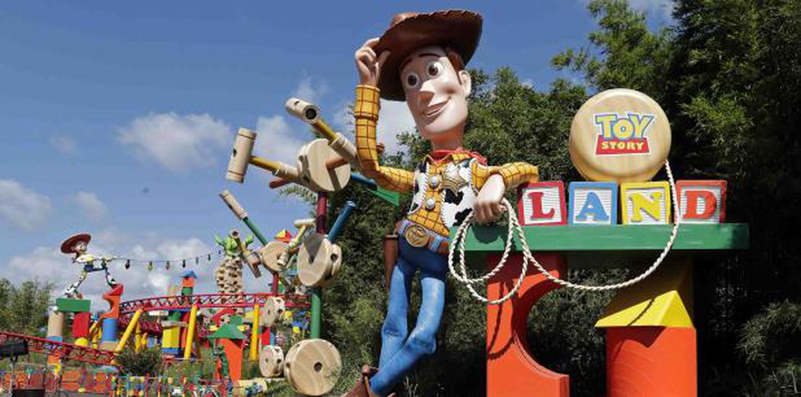 Toy Story Land ya está listo para el público - Primera Hora