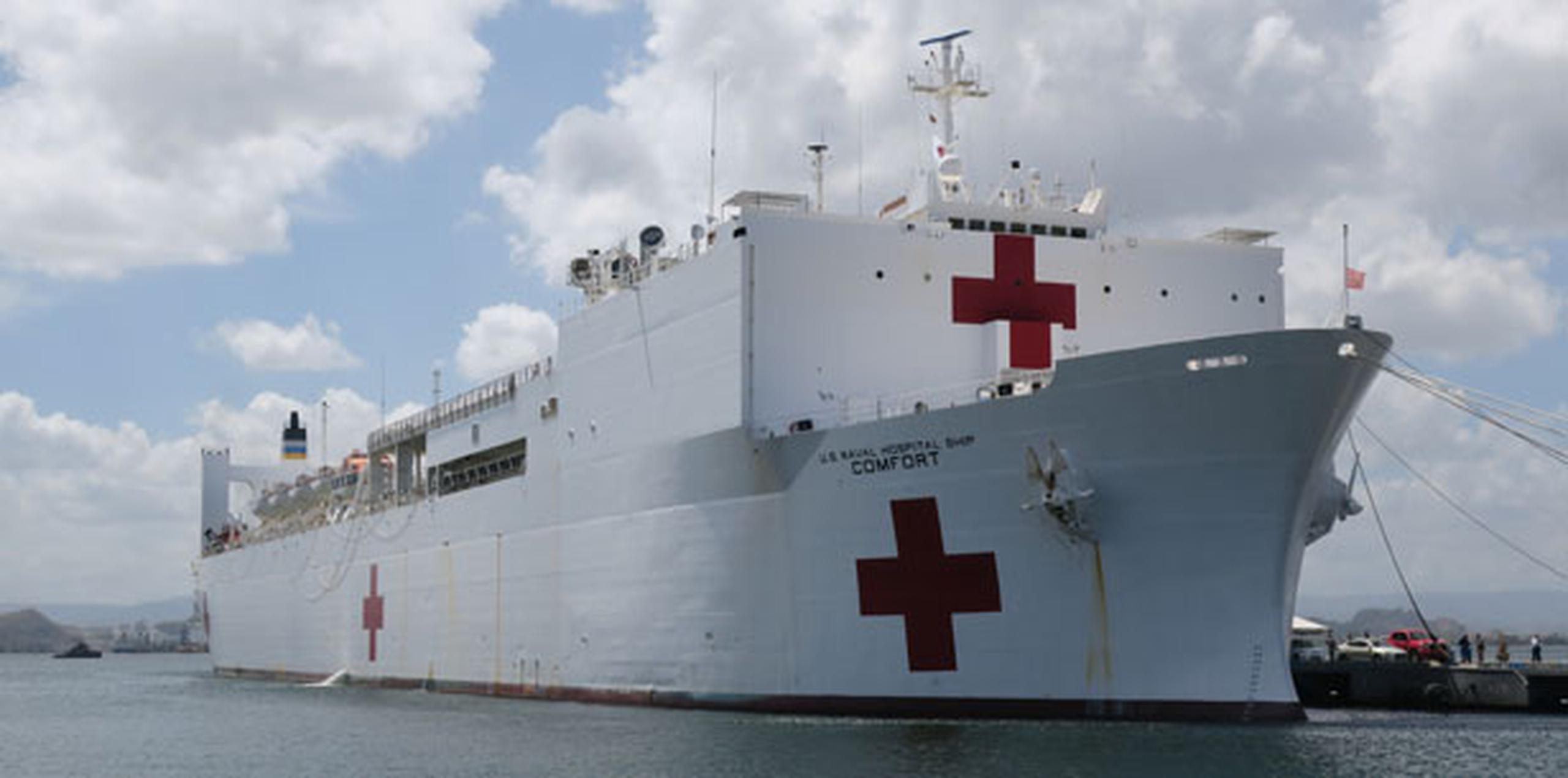 Regresa al muelle de San Juan el barco hospital USNS Comfort - Primera Hora