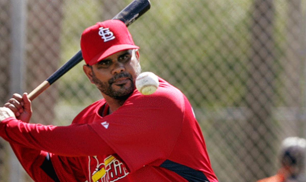 José Oquendo regresa a San Luis - Primera Hora