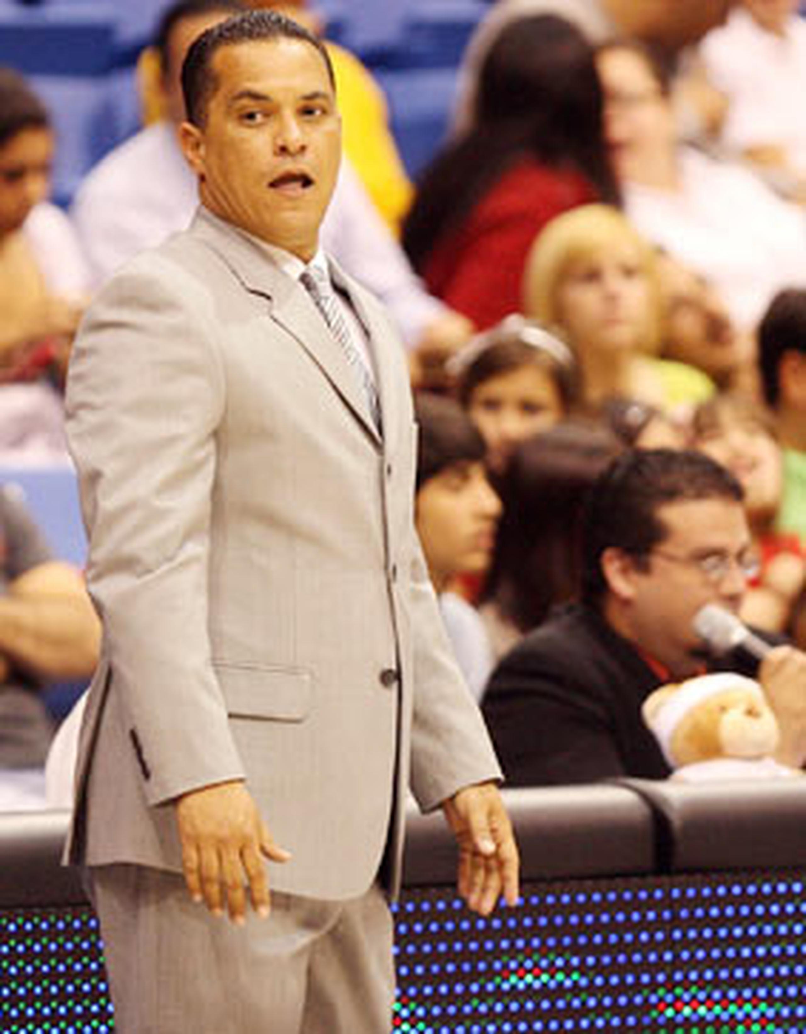 Tony Ruiz se queda sin trabajo en Venezuela - Primera Hora